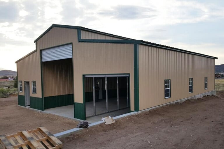 Murphin Steel Barn Workshop 42x40 - Big Buildings Direct